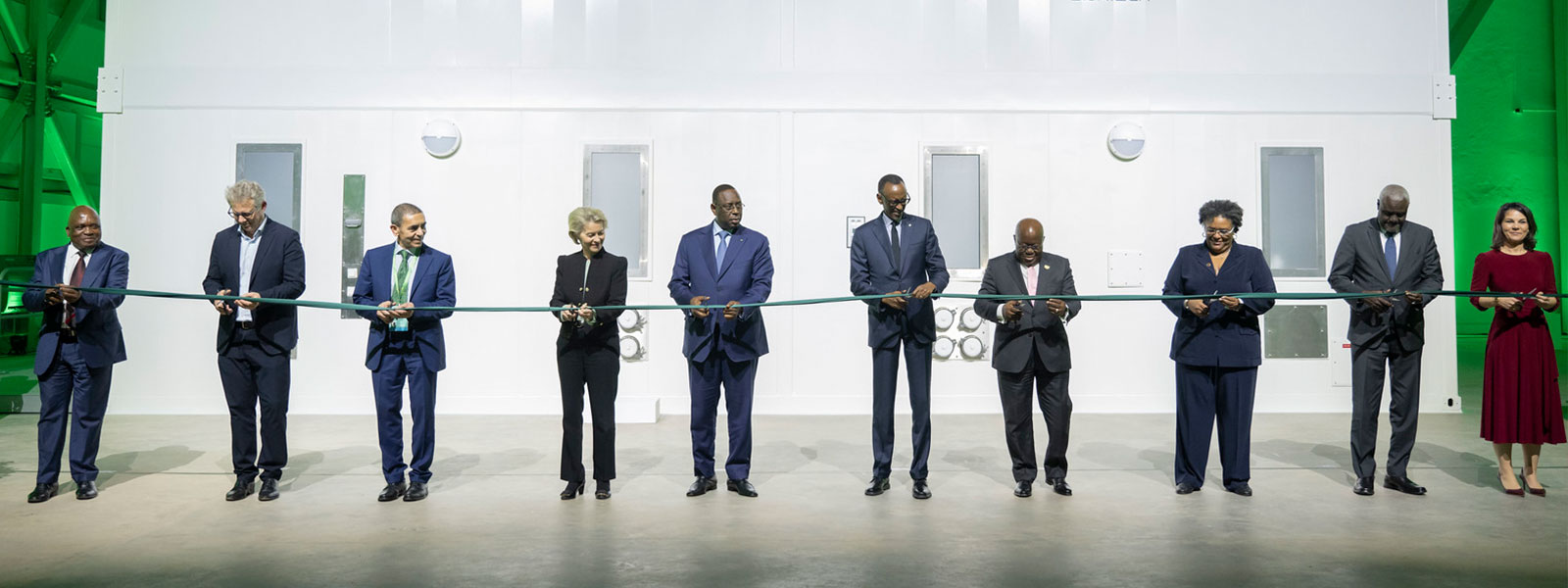 Rwanda unveils BioNTech’s first vaccine manufacturing plant in Africa ...